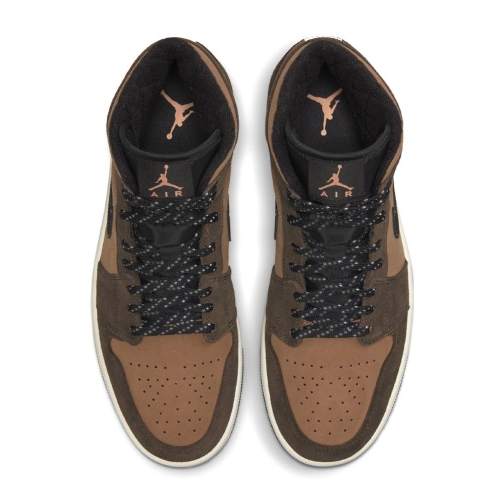 Tênis Air Jordan 1 Mid Se Marrom