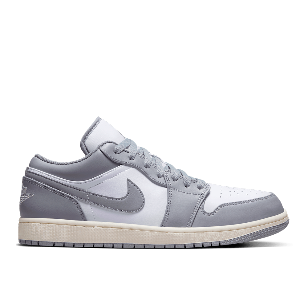 Tênis Nike Air Jordan 1 Low Branco/cinza