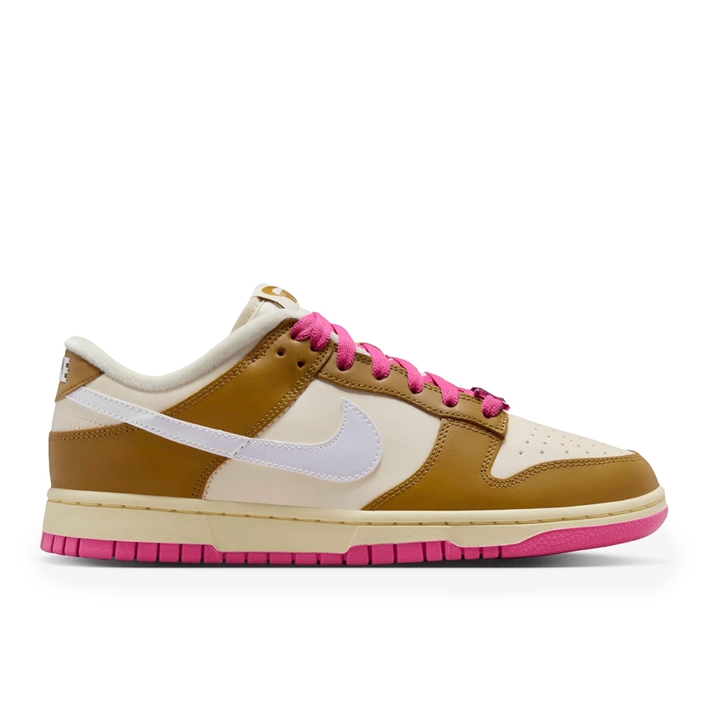 Tênis Nike Feminino Dunk Low " Just Do It " Bege/rosa