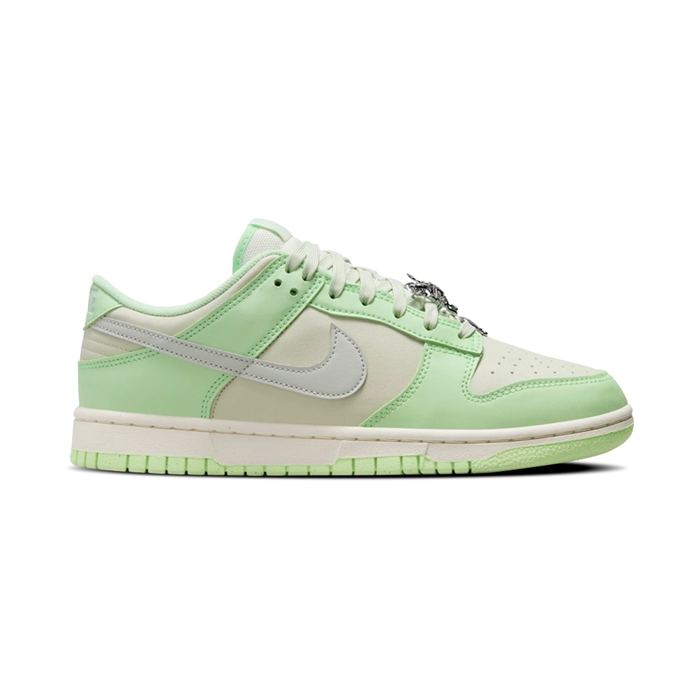Tênis Nike W Dunk Low Nn Se ''sea Glass'' Verde água