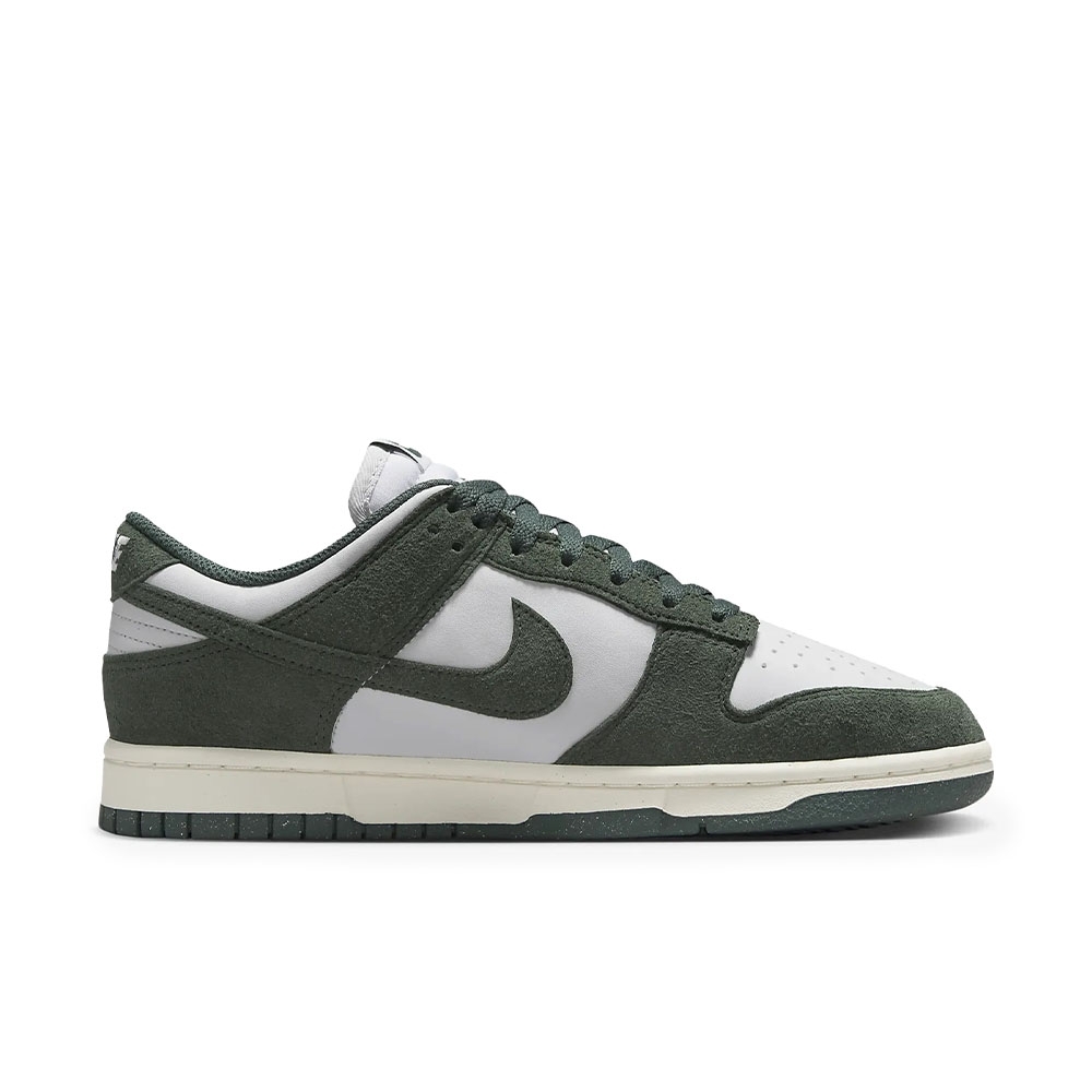 Tênis Nike Dunk Low Feminino Verde Escuro
